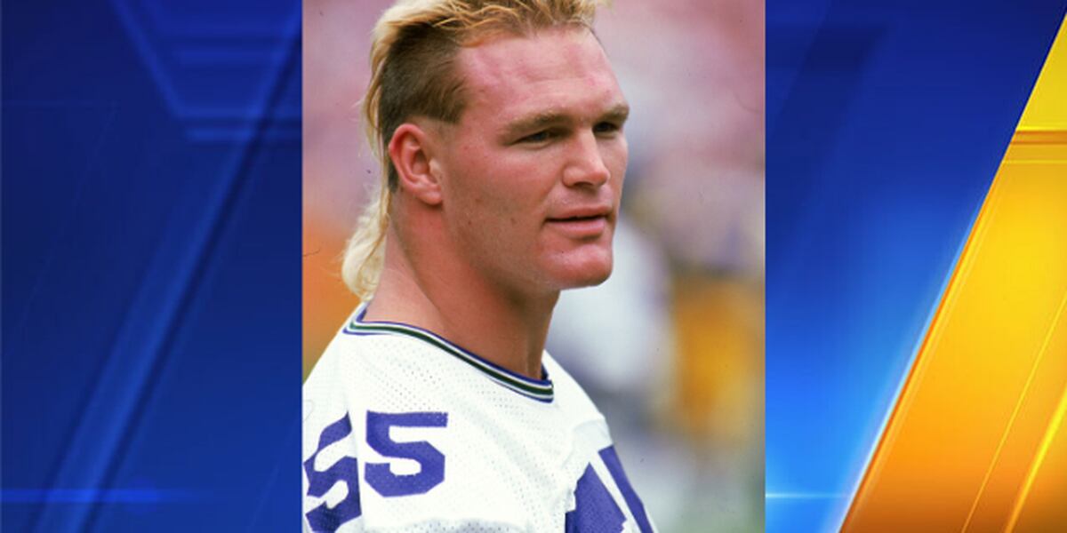 ‘The Boz’ to raise 12 Flag before Sunday’s Seahawks game